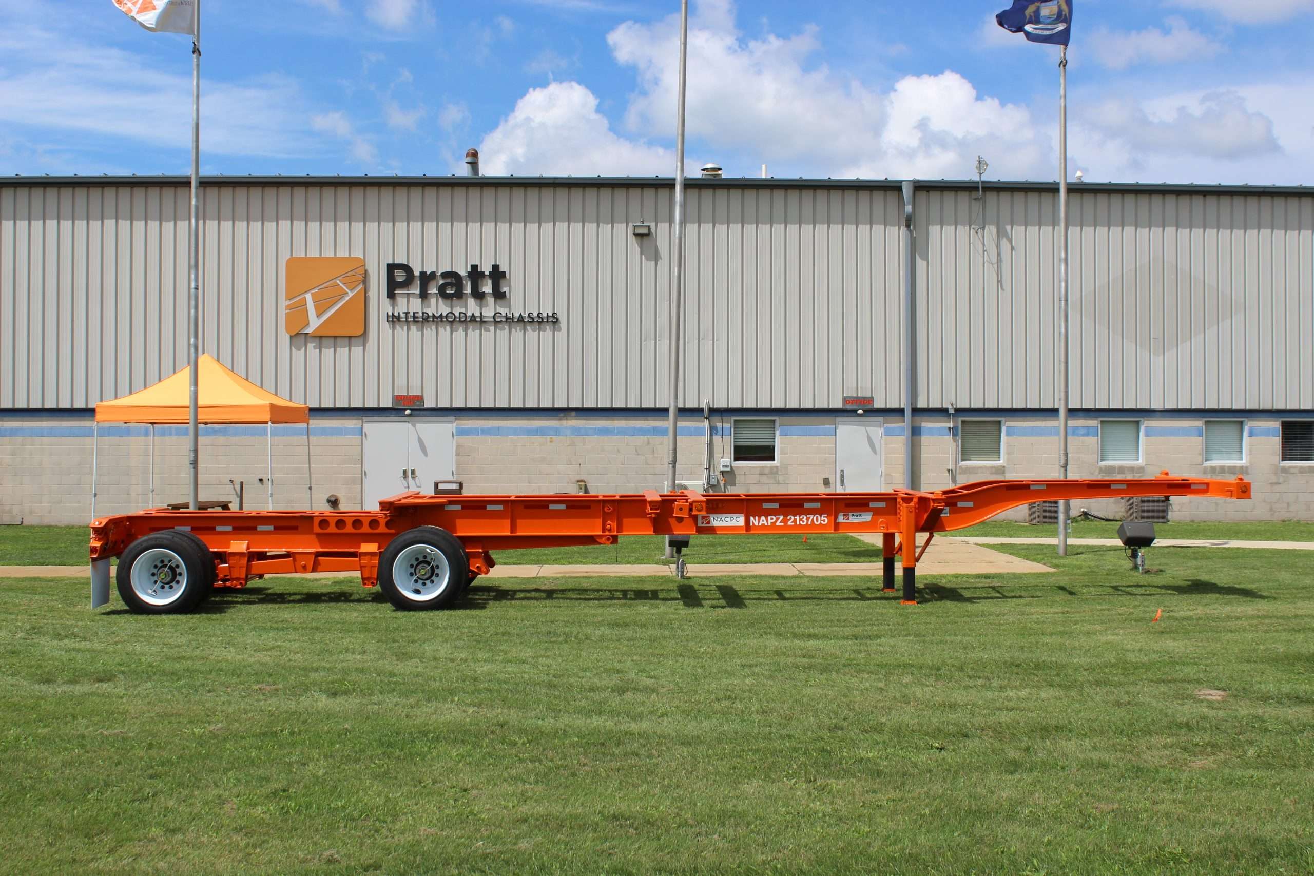 PIC – Superior Intermodal Chassis | Container Chassis